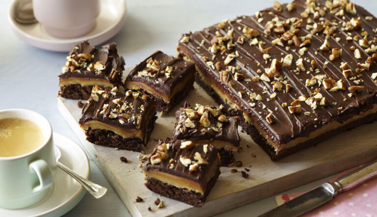 Easy Desserts & Sweet Treat Recipes | Betty Crocker