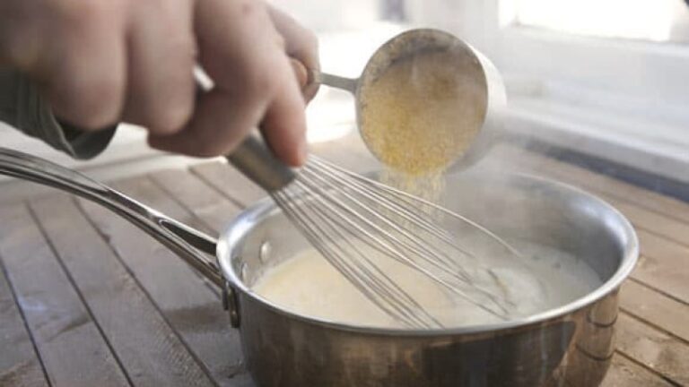 How to measure baking ingredients without cups & scales - Betty Crocker